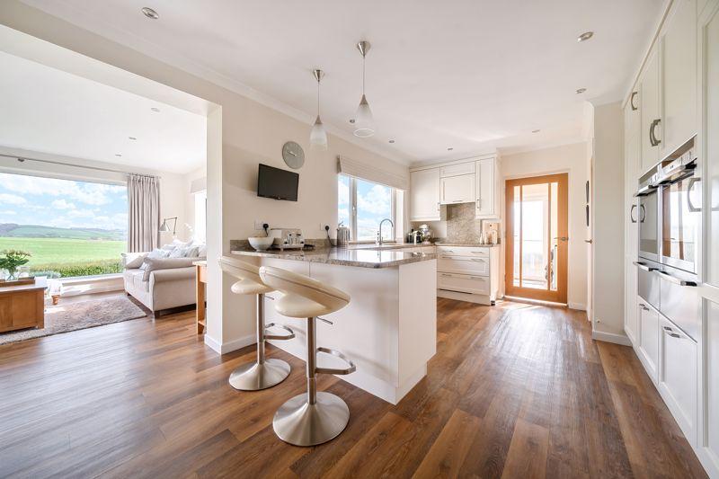Shobrooke, Crediton 4 bed bungalow - £750,000