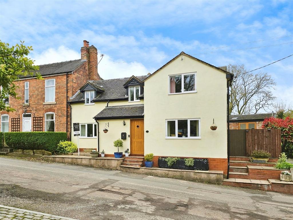 Main Street, Burnaston, Derby 3 bed link detached house - £485,000