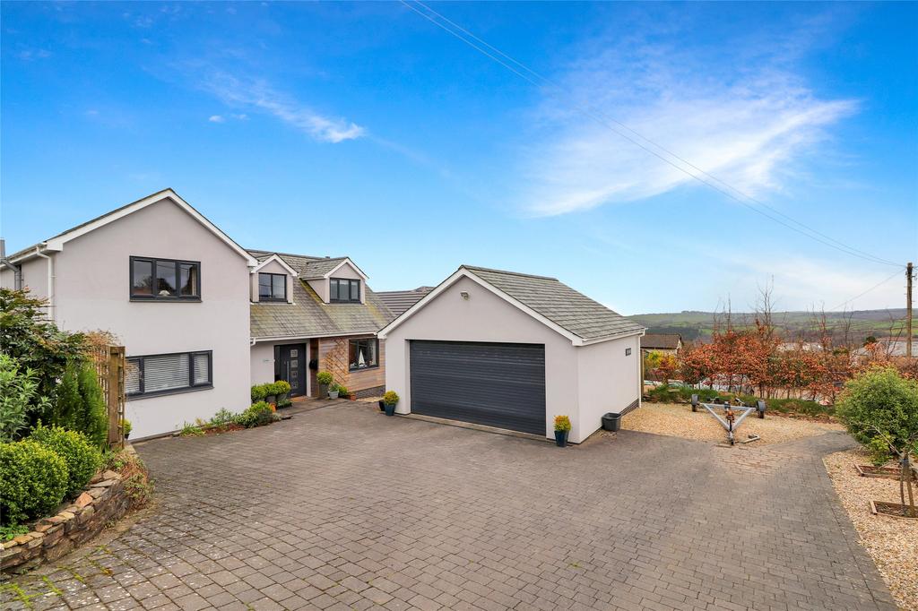 Bratton Fleming, .Barnstaple, Devon... 4 bed detached house - £675,000