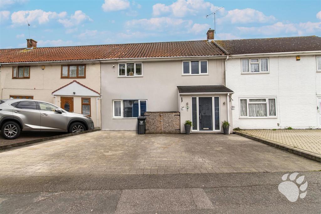 Rippleside, Basildon SS14 4 bed terraced house - £385,000