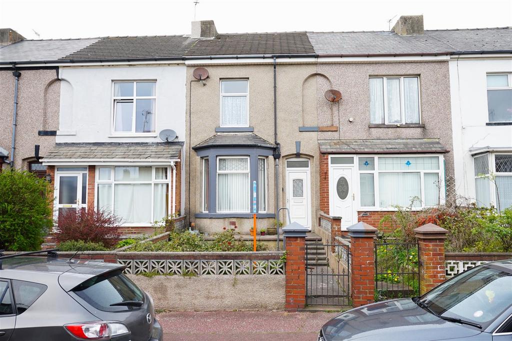 Storey Square, Barrow-In-Furness 2 bed terraced house - £85,000