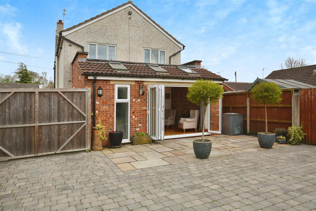 Chapel Street, Amcotts 3 bed detached house - £295,000