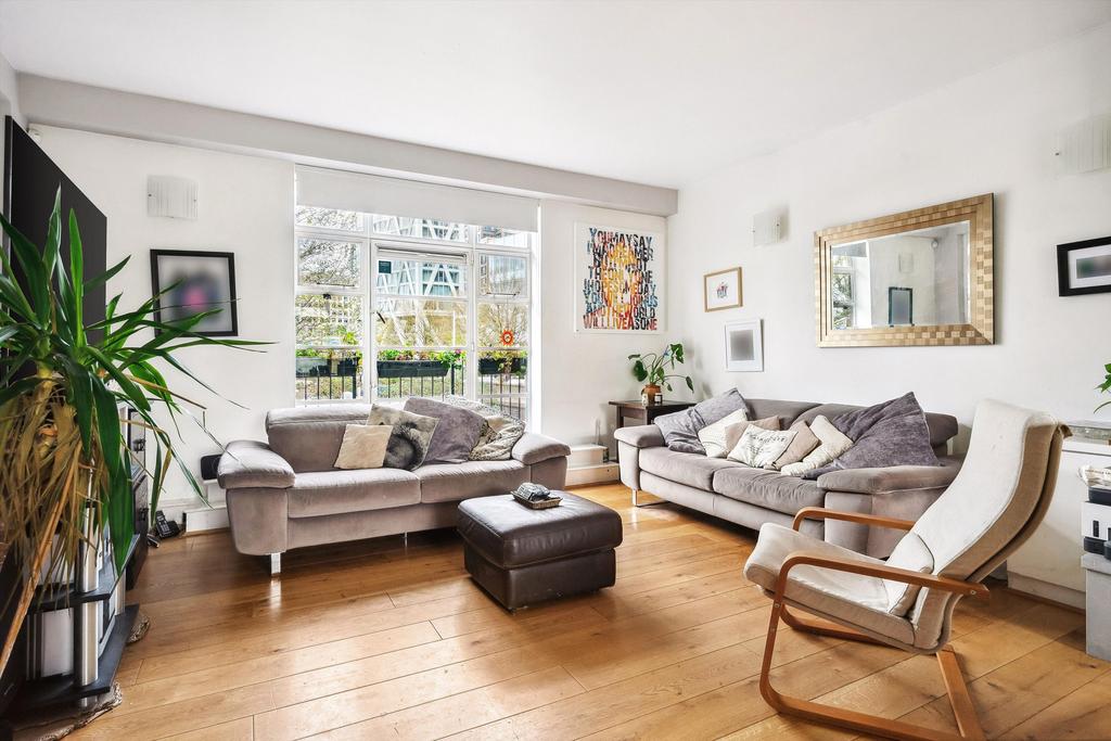 Quayside House, Westferry Road... 3 bed apartment - £950,000