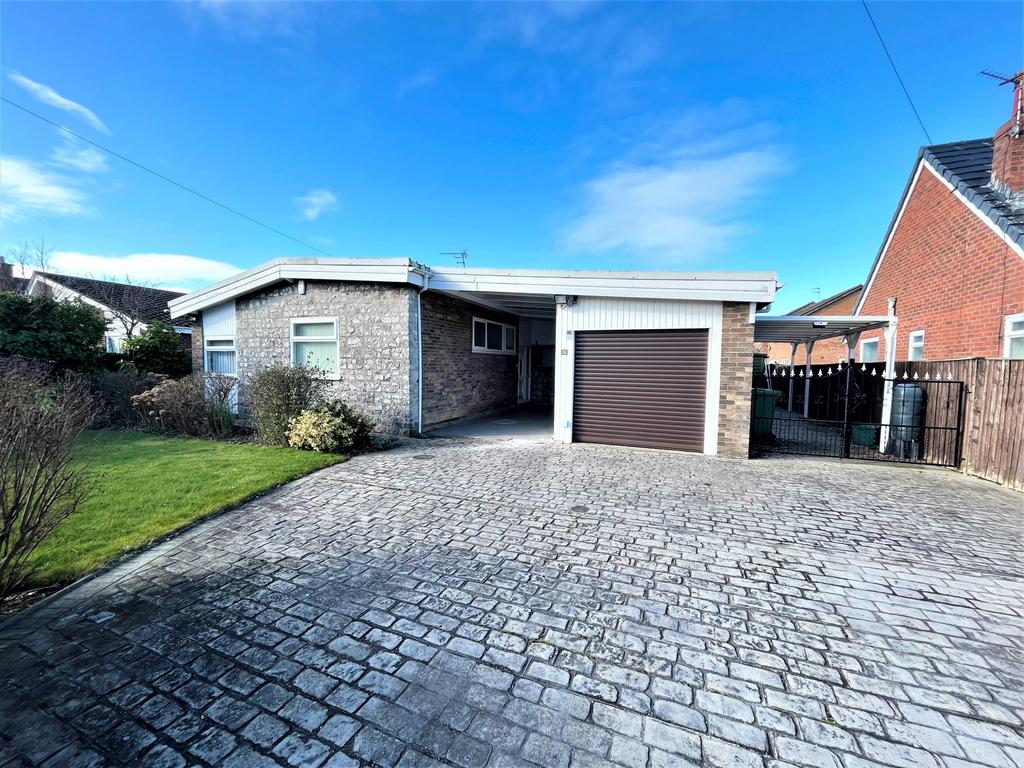 Pilling Lane, Preesall FY6 2 bed bungalow for sale - £245,000