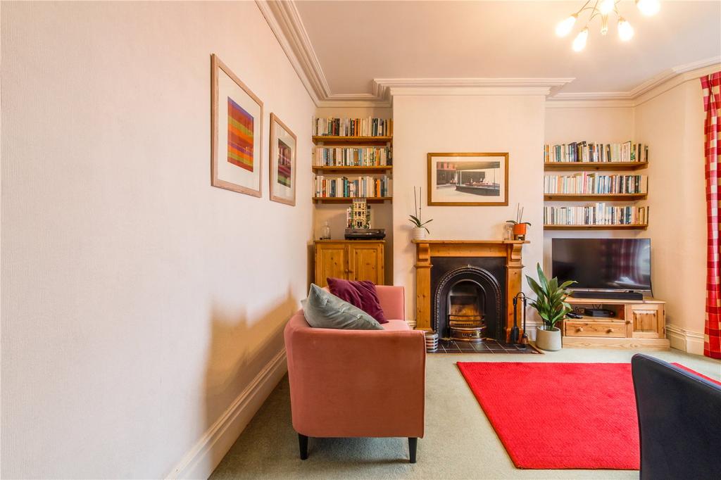 Holmesdale Road, Victoria Park... 3 bed terraced house - £530,000