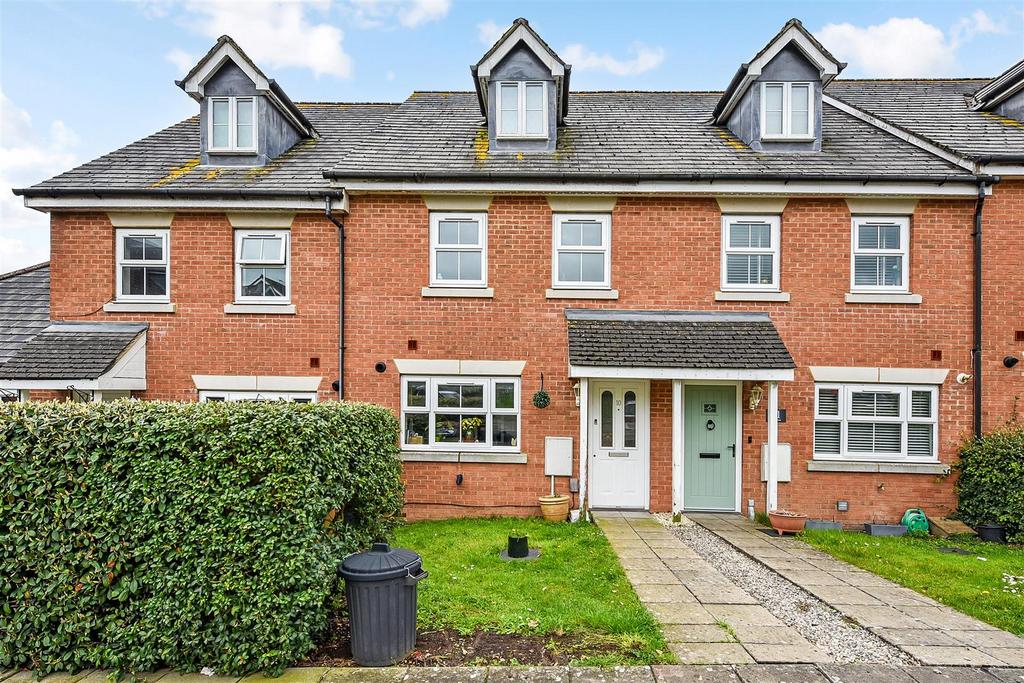 Colvin Close, Andover 4 bed townhouse for sale - £347,900