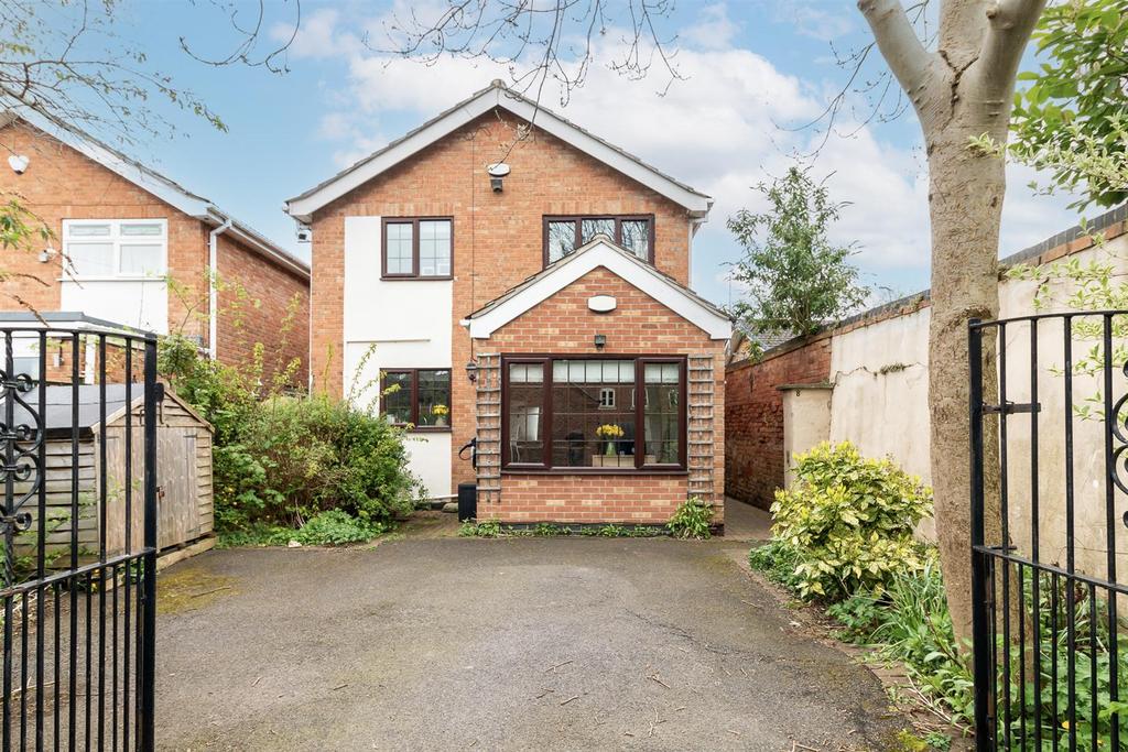 Woodley Street, Ruddington, Nottingham 3 bed detached house - £385,000