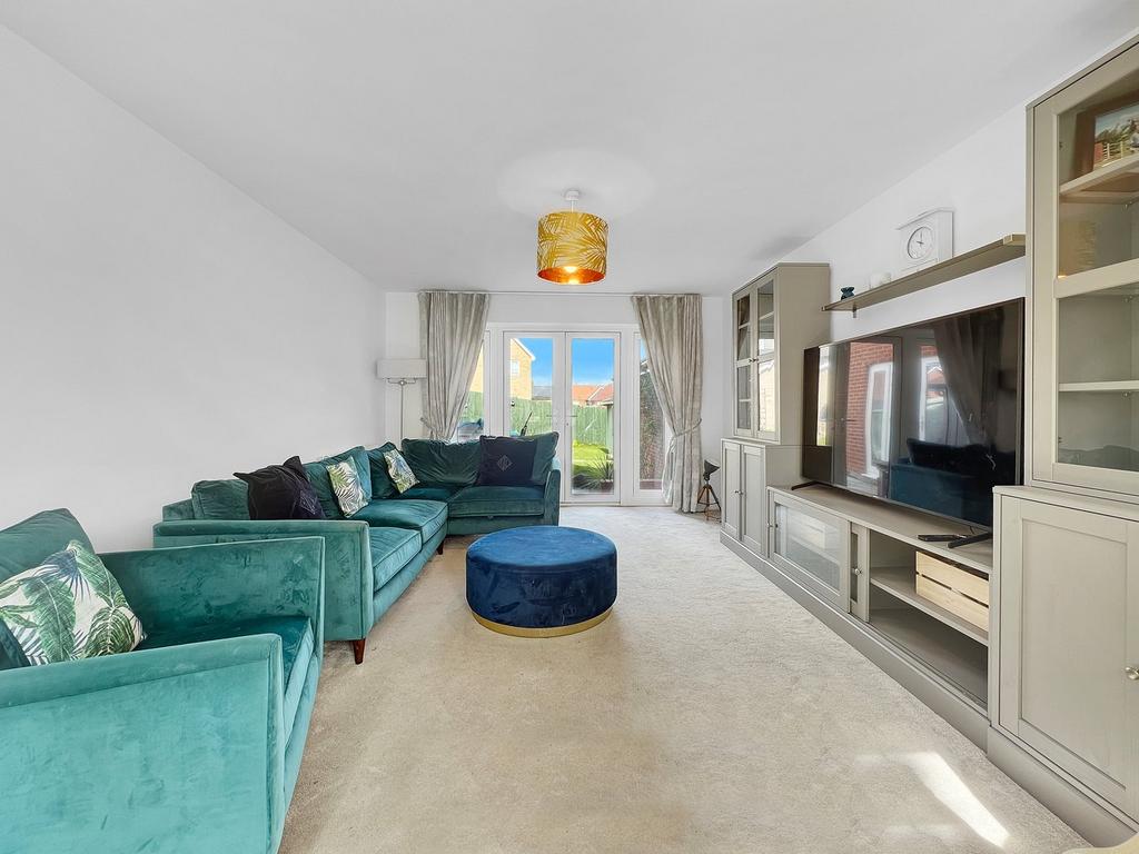 Townrow Avenue, Braintree, CM7 4 bed detached house - £550,000