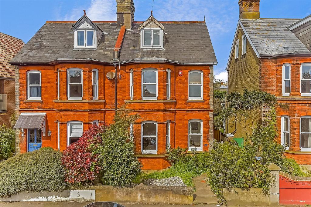 Dover Road, Walmer, Deal, Kent 4 bed semi-detached house - £525,000