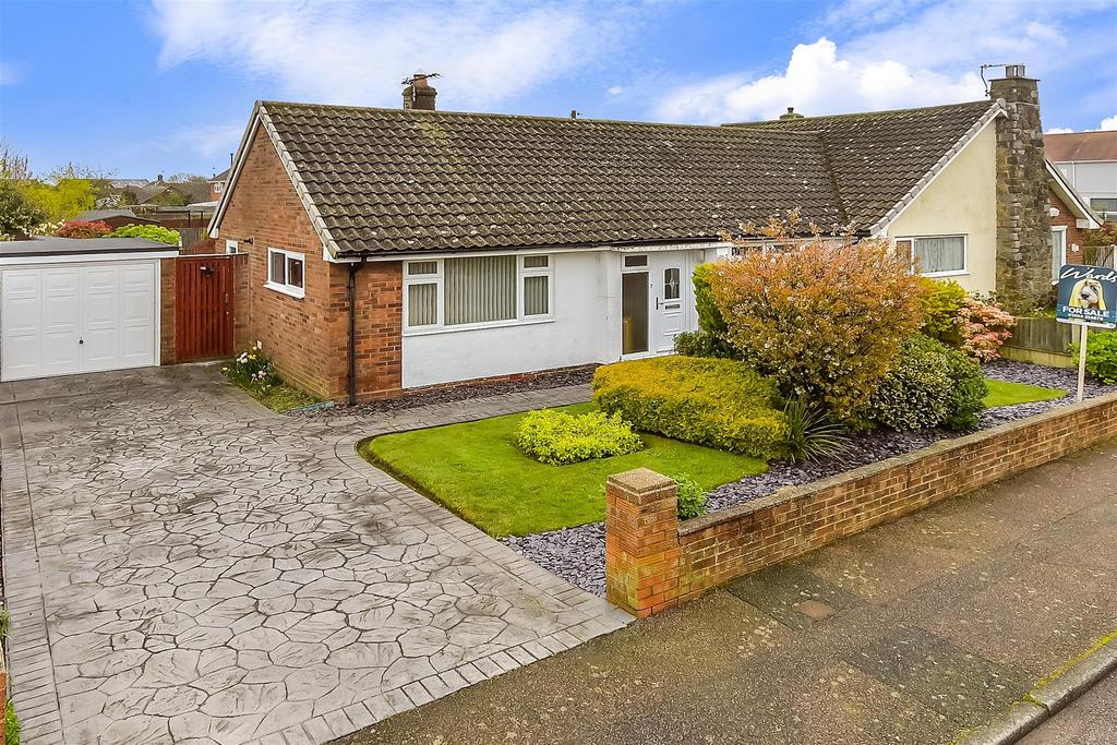 Joyes Road, Whitfield, Dover, Kent 2 bed semi-detached bungalow - £300,000