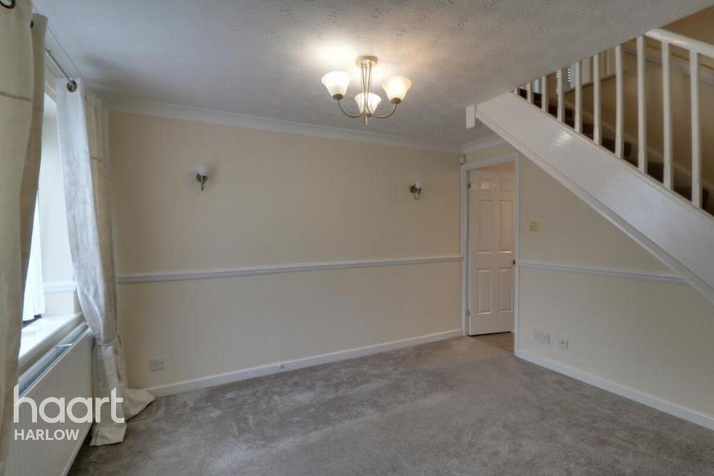 Markwell Wood, HARLOW 2 bed terraced house - £1,500 pcm (£346 pw)