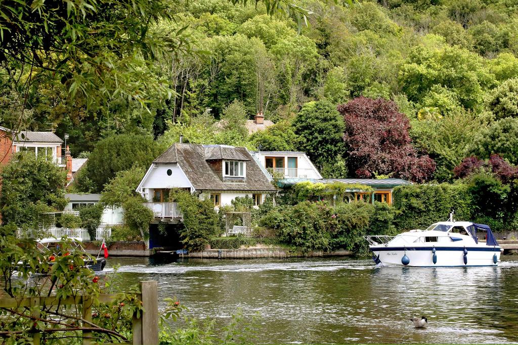 Wargrave Road, Henley-on-Thames, RG9 3 bed detached house for sale - £ ...