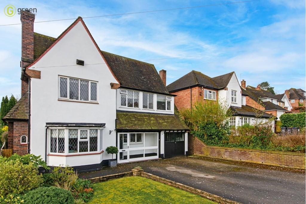 Wylde Green Road, Sutton Coldfield B72 3 bed detached house - £600,000