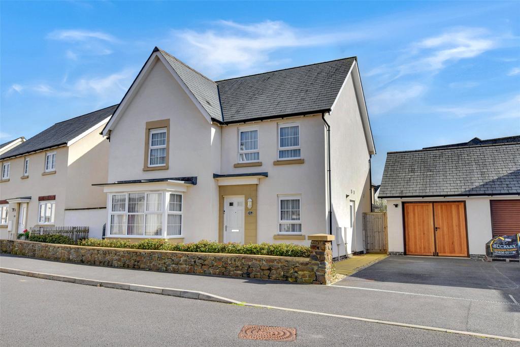 Seaking Road, Fremington, Barnstaple... 4 bed detached house - £430,000