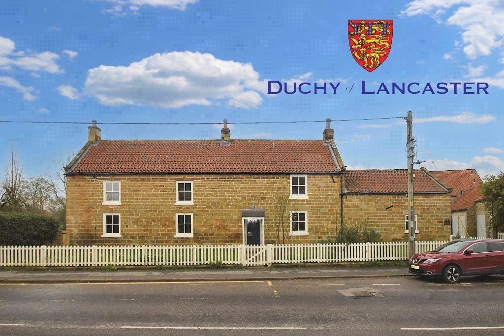 High Street, Burniston, Scarborough... 4 bed detached house to rent - £ ...