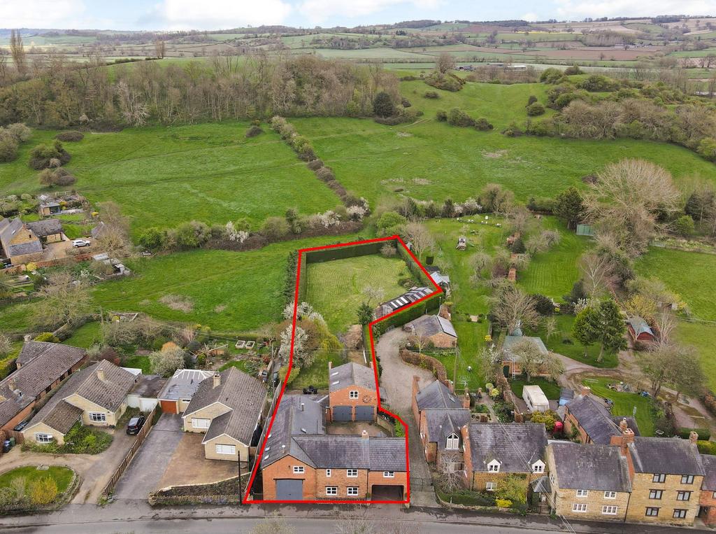 Upper Brailes, Banbury, OX15 5AX 5 bed detached house - £885,000