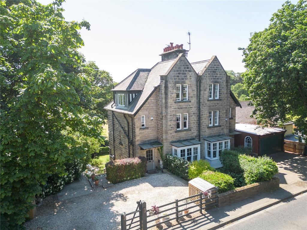 Harrogate Road, Huby, LS17 4 bed semi-detached house for sale - £685,000