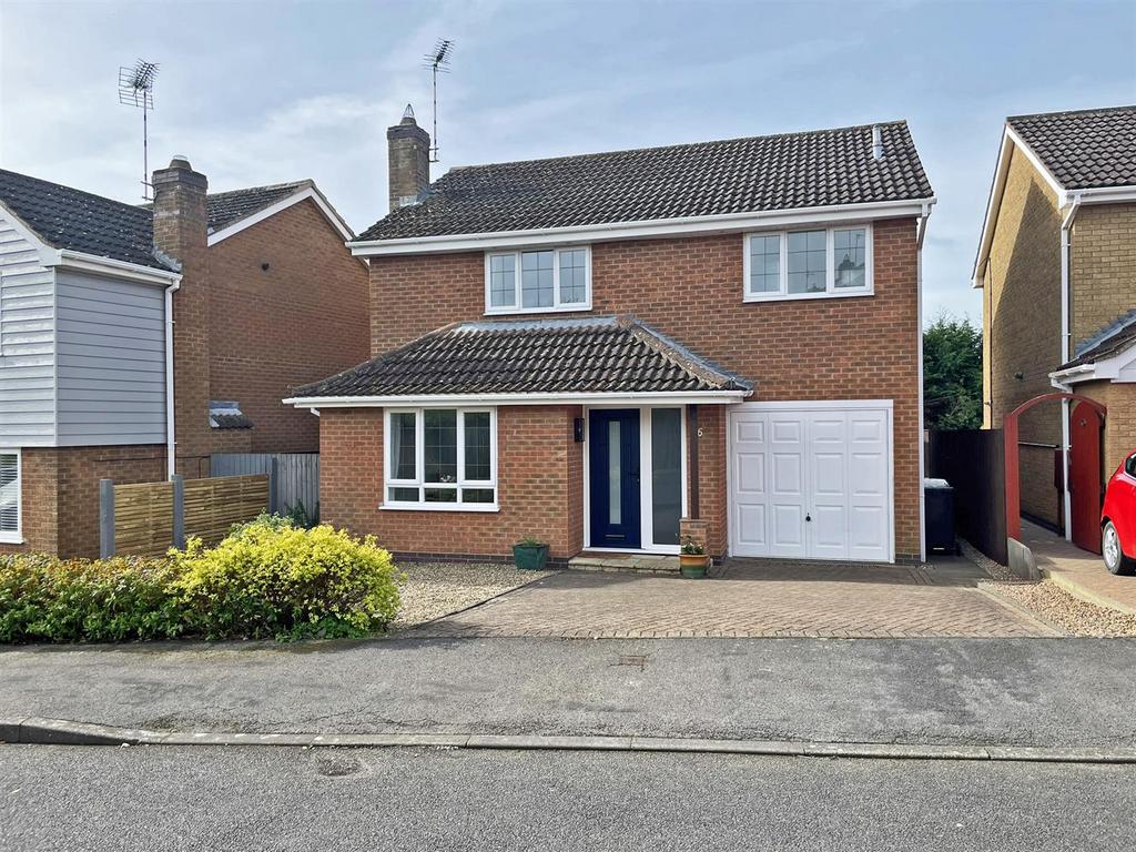 Partridge Way, Oakham 4 bed detached house - £1,495 pcm (£345 pw)
