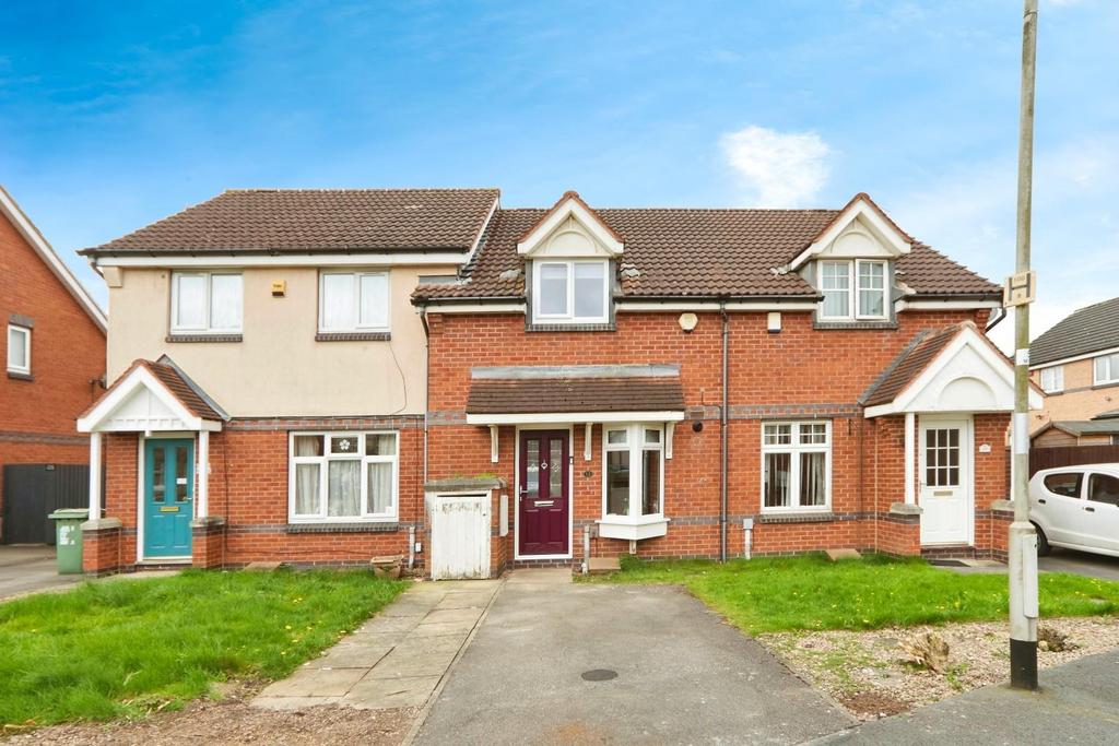 Mclaren Fields, Leeds 2 bed terraced house - £169,000