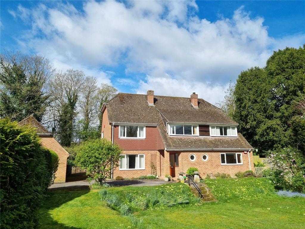 East Cholderton, Andover, Hampshire... 4 bed detached house - £950,000