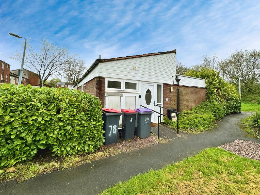 Spout Way, Telford TF3 2 bed bungalow - £105,000