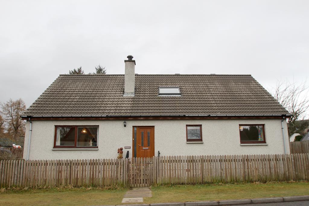 Toabh Na Coille, Church Terrace... 5 bed detached house for sale - £325,000