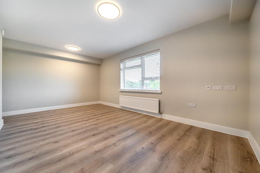 Racks Court, Guildford GU1 Studio to rent - £1,275 pcm (£294 pw)