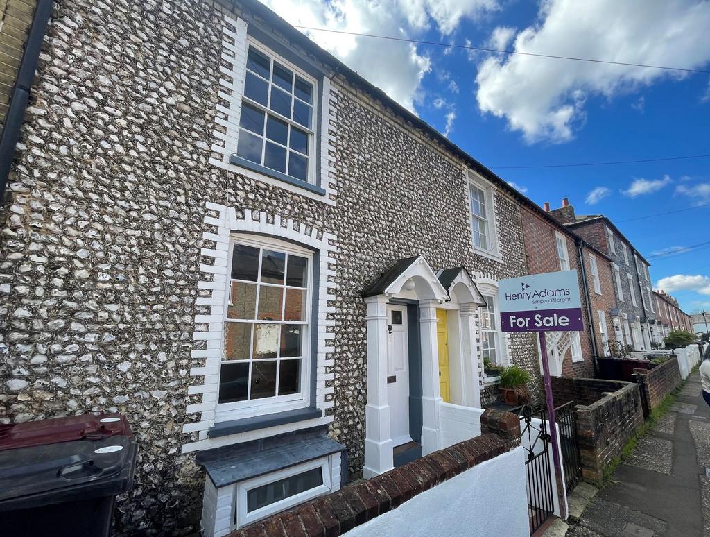 Cavendish Street, Chichester, PO19 2 bed terraced house - £335,000