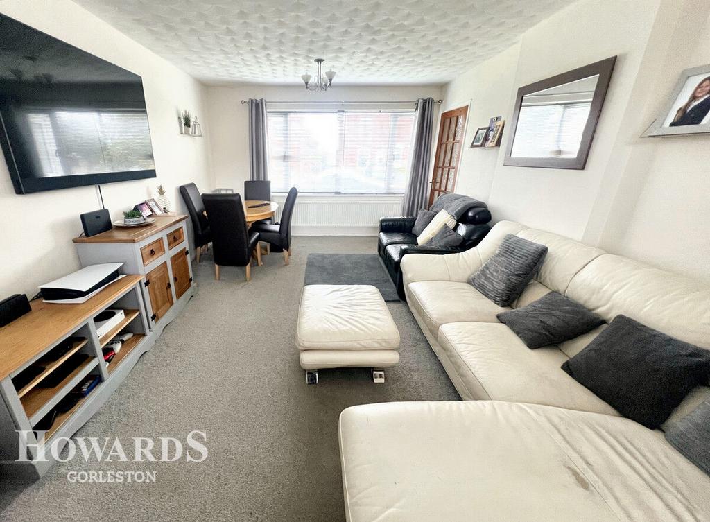 Station Road North, Belton 3 bed semi-detached house for sale - £240,000