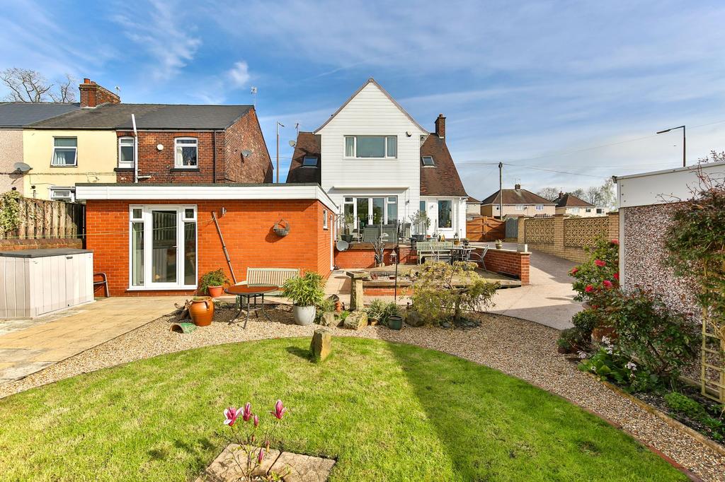 Calow, Chesterfield S44 5 bed detached house for sale - £475,000