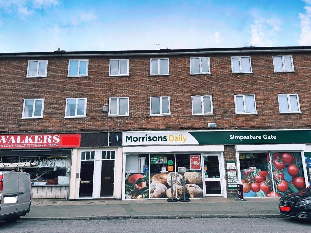 Simpasture Gate, Newton Aycliffe 3 bed maisonette - £37,999