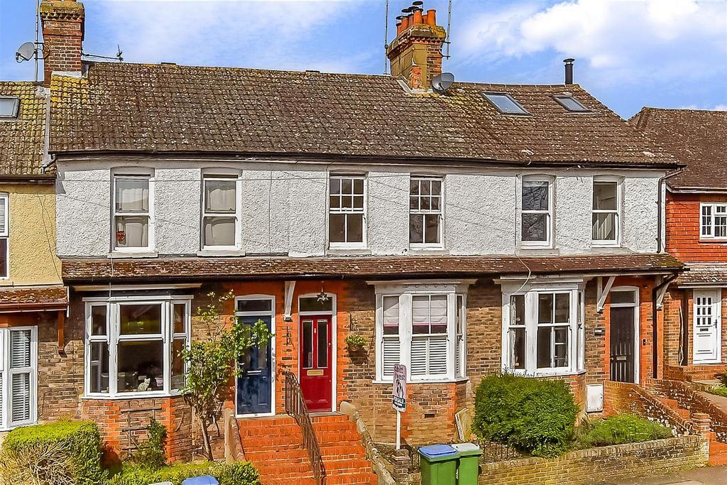 Horsham Road, Rusper, West Sussex 2 bed terraced house for sale - £385,000