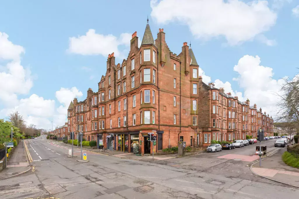 Mayfield Road, Edinburgh EH9 3 bed flat - £440,000