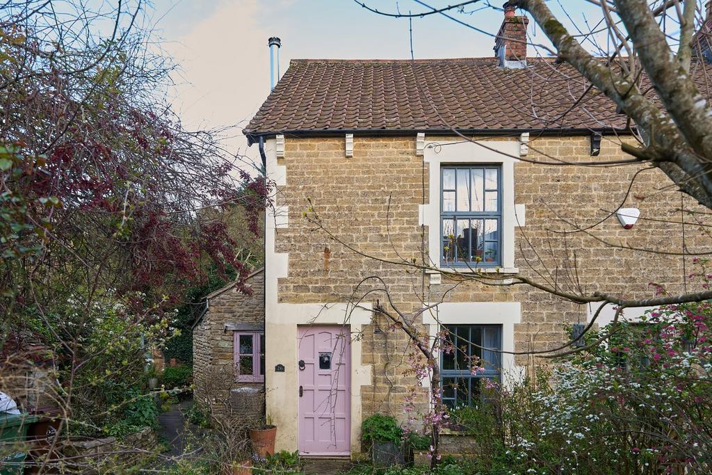 Lower Keyford, Frome, BA11 3 bed end of terrace house - £450,000