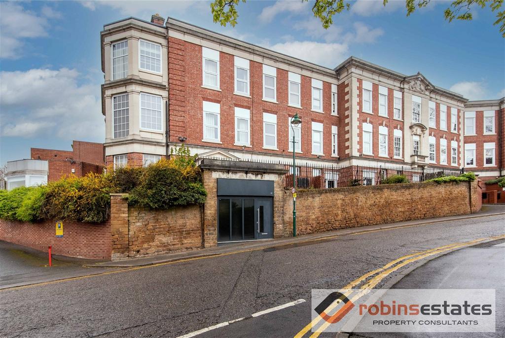 Peel Street, Nottingham, NG1 4GN 2 bed ground floor flat - £160,000