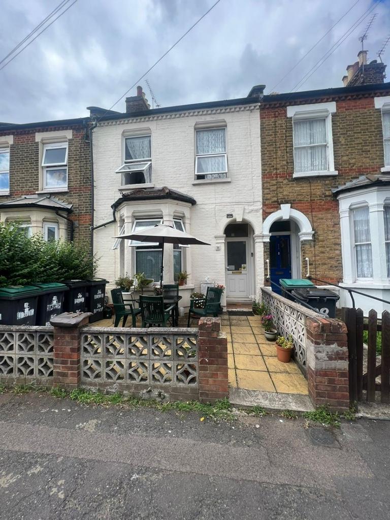 Tynemouth Road, Tottenham Studio - £825 pcm (£190 pw)