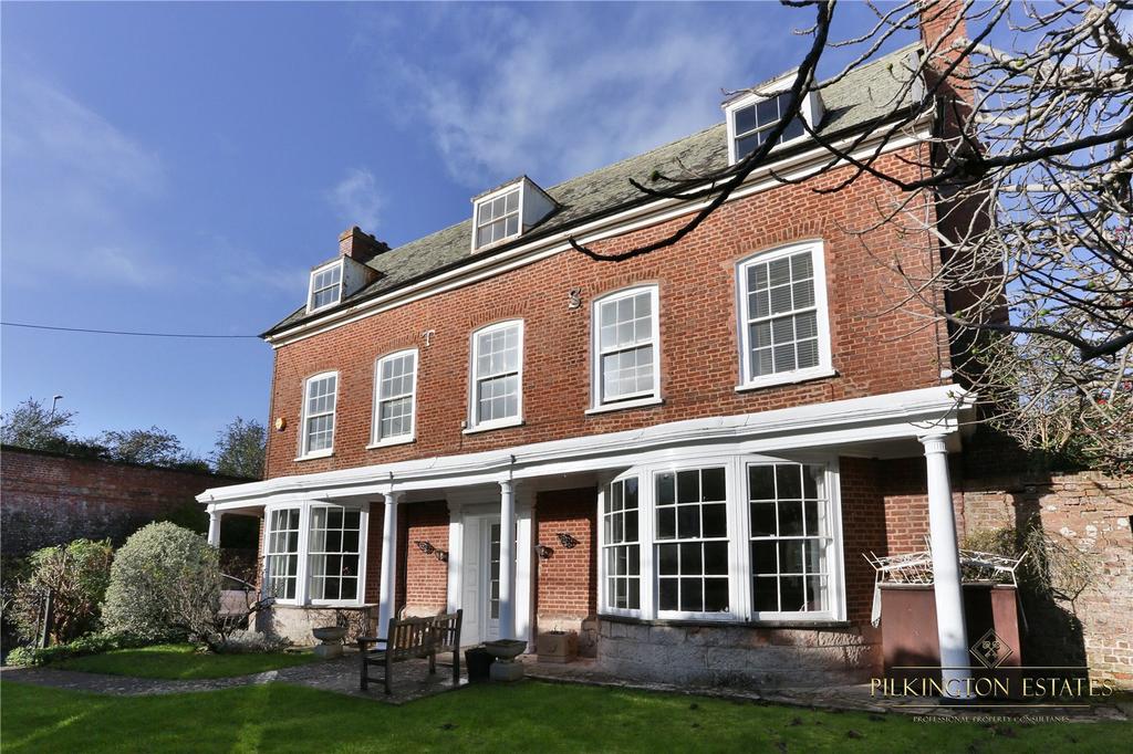 The Strand, Exmouth EX8 5 bed detached house - £1,400,000