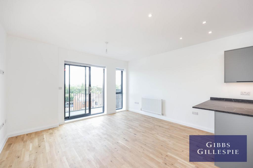 Station Road, Gerrards Cross 1 bed apartment - £1,550 pcm (£358 pw)