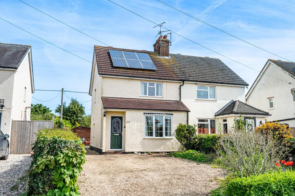 Marks Hall Lane, White Roding, Essex 3 bed semi-detached house - £375,000