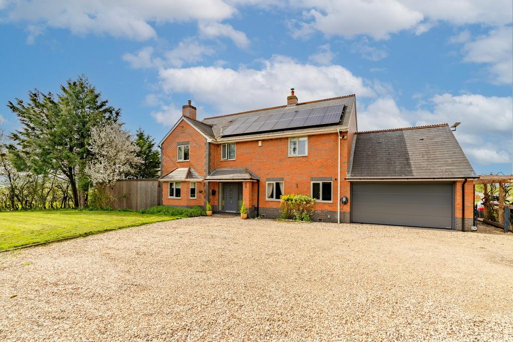 Cold Pool Lane, Badgeworth... 6 bed detached house - £1,200,000