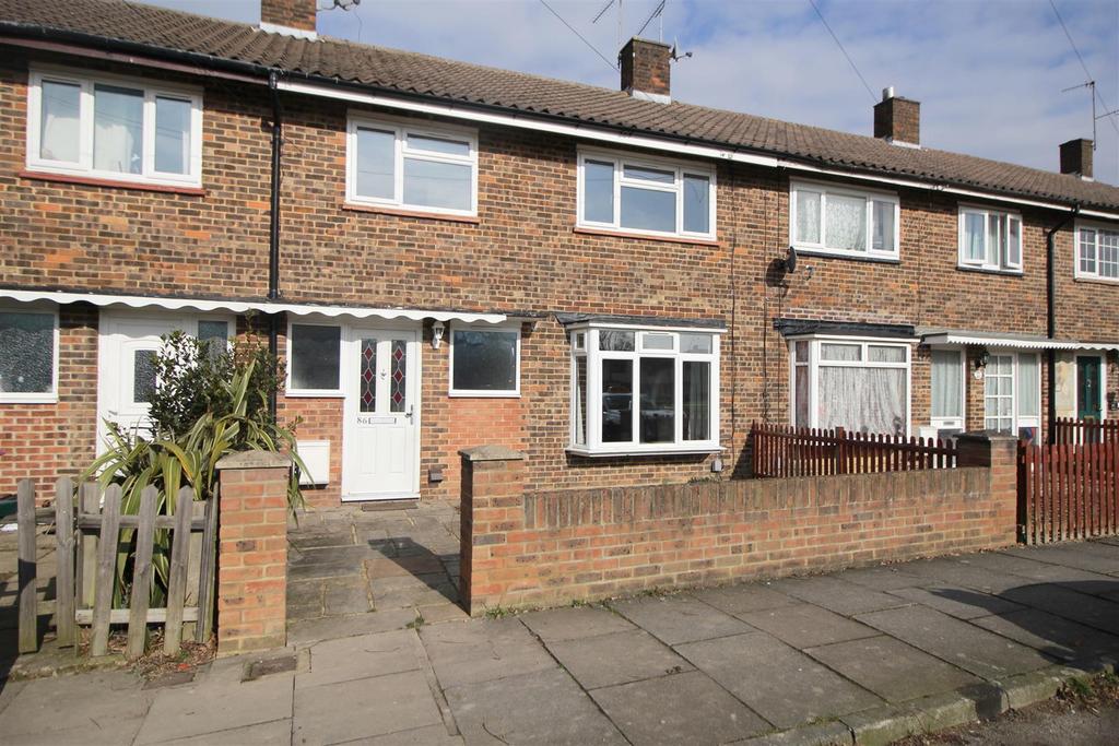 Findon Road, Ifield RH11 3 bed house to rent - £1,600 pcm (£369 pw)