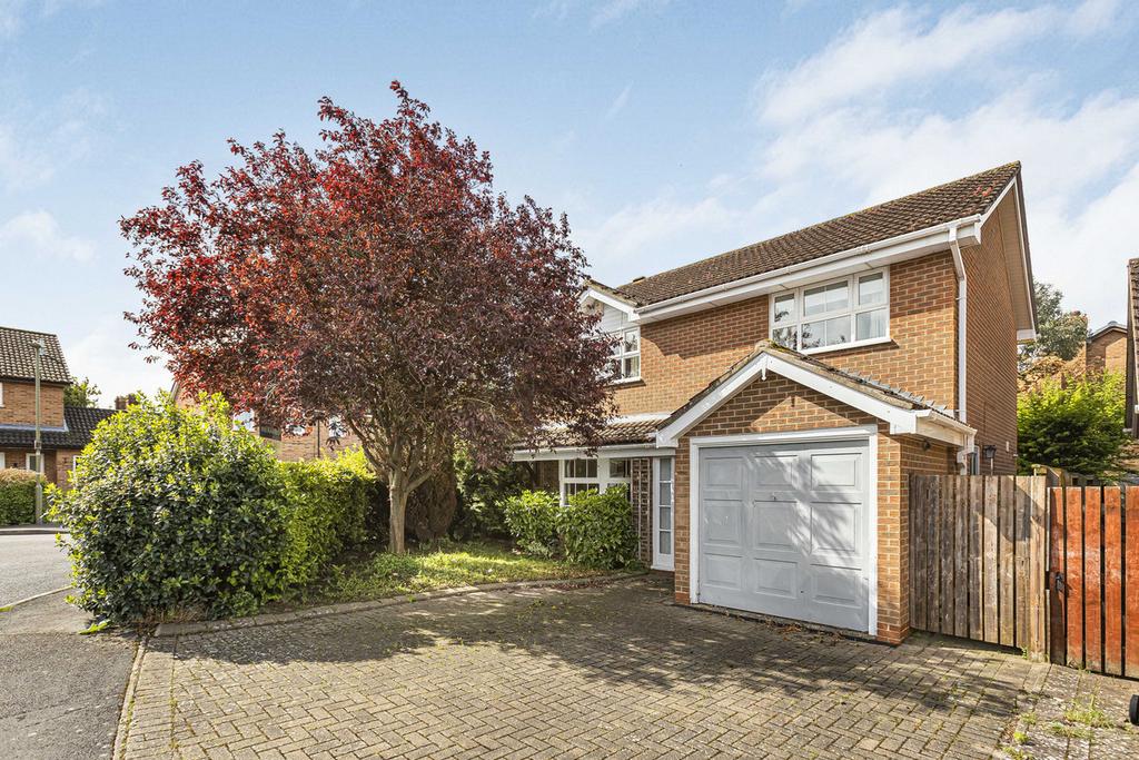 Healey Close, Abingdon, OX14 4 bed detached house - £520,000