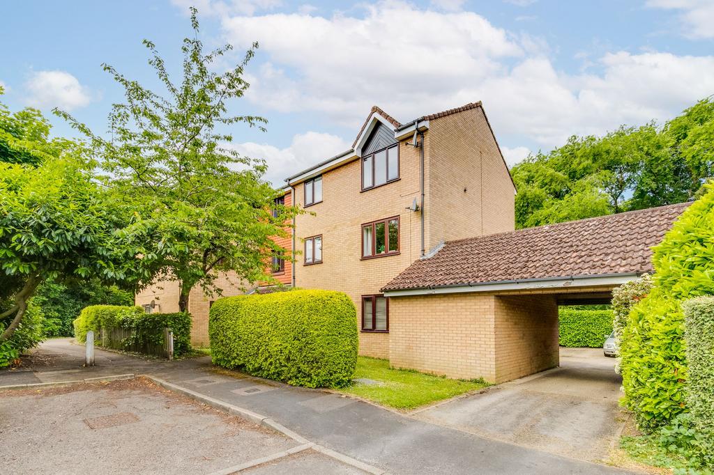 Ware, Ware SG12 1 bed apartment - £215,000