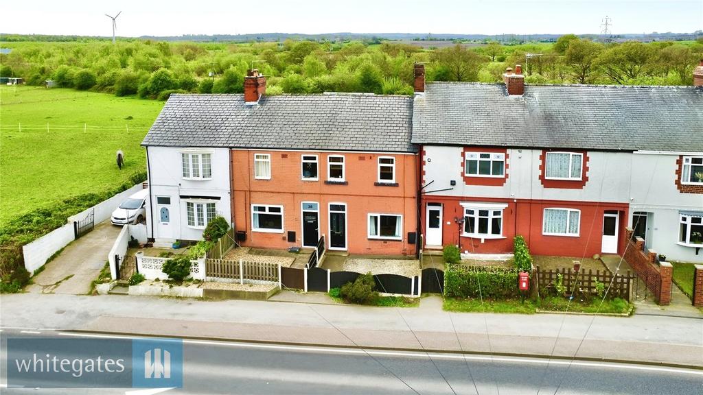 Engine Lane, Shafton, S72 3 bed terraced house for sale - £175,000