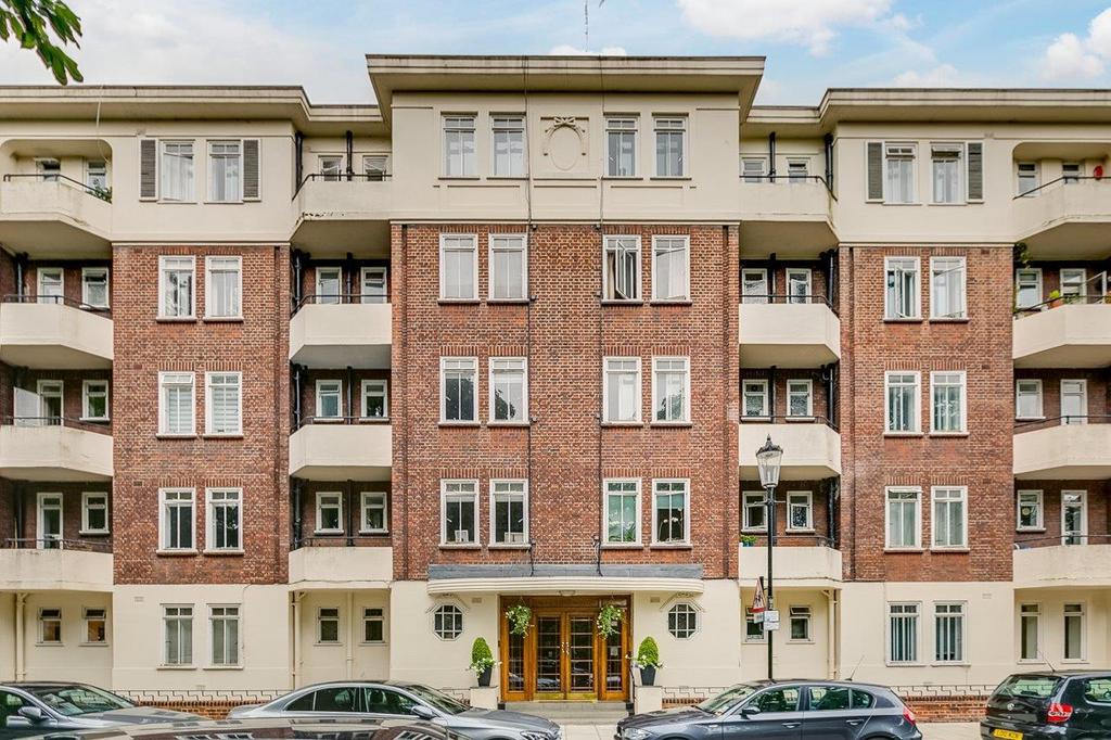 Norland Square Mansions, Norland... Studio - £1,560 pcm (£360 pw)