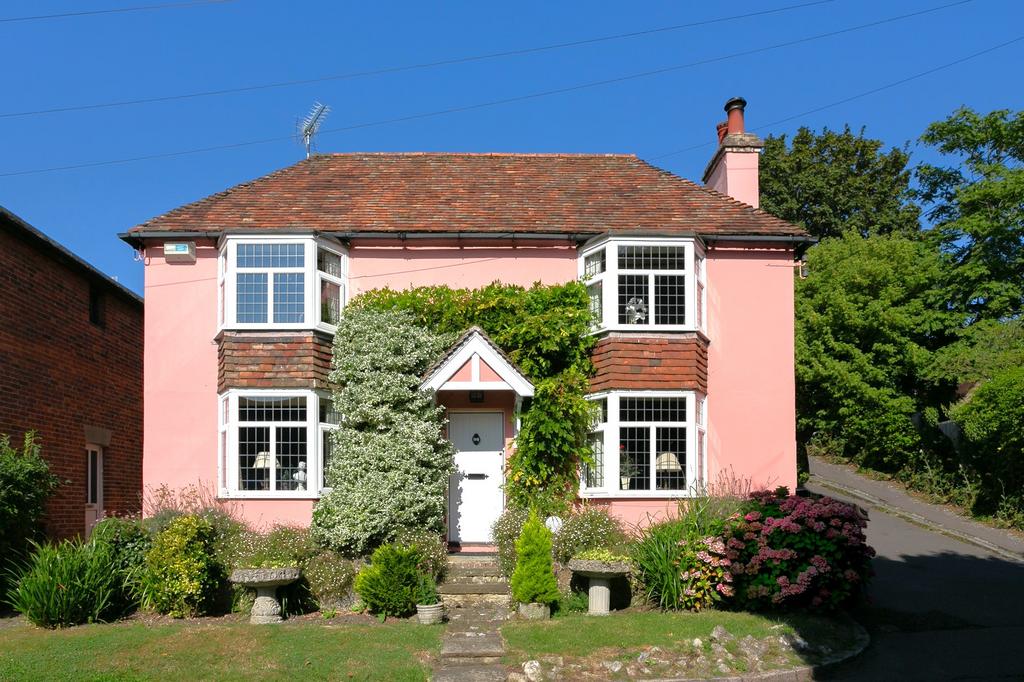 Rectory Lane, Saltwood, CT21 3 bed detached house - £475,000