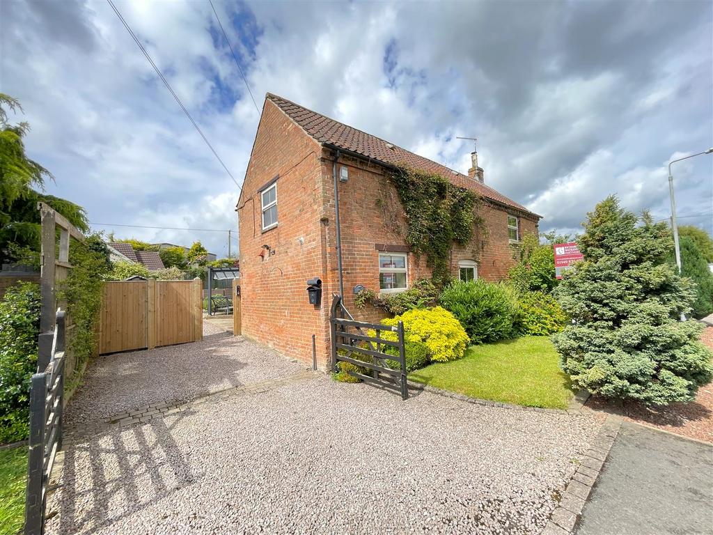 Old Epperstone Road, Lowdham 3 bed barn conversion for sale - £499,500