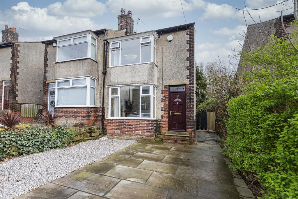 Heatherfield Crescent, Huddersfield HD1 2 bed semi-detached house for ...