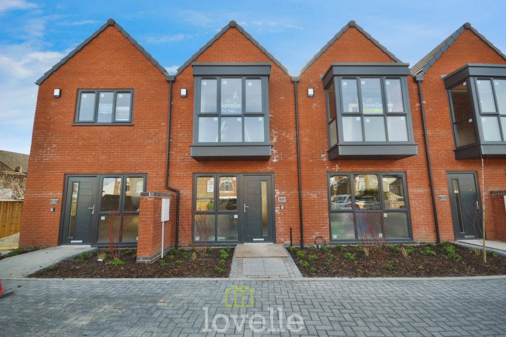 Stable Mews, Cleethorpes DN35 3 bed townhouse for sale - £249,950