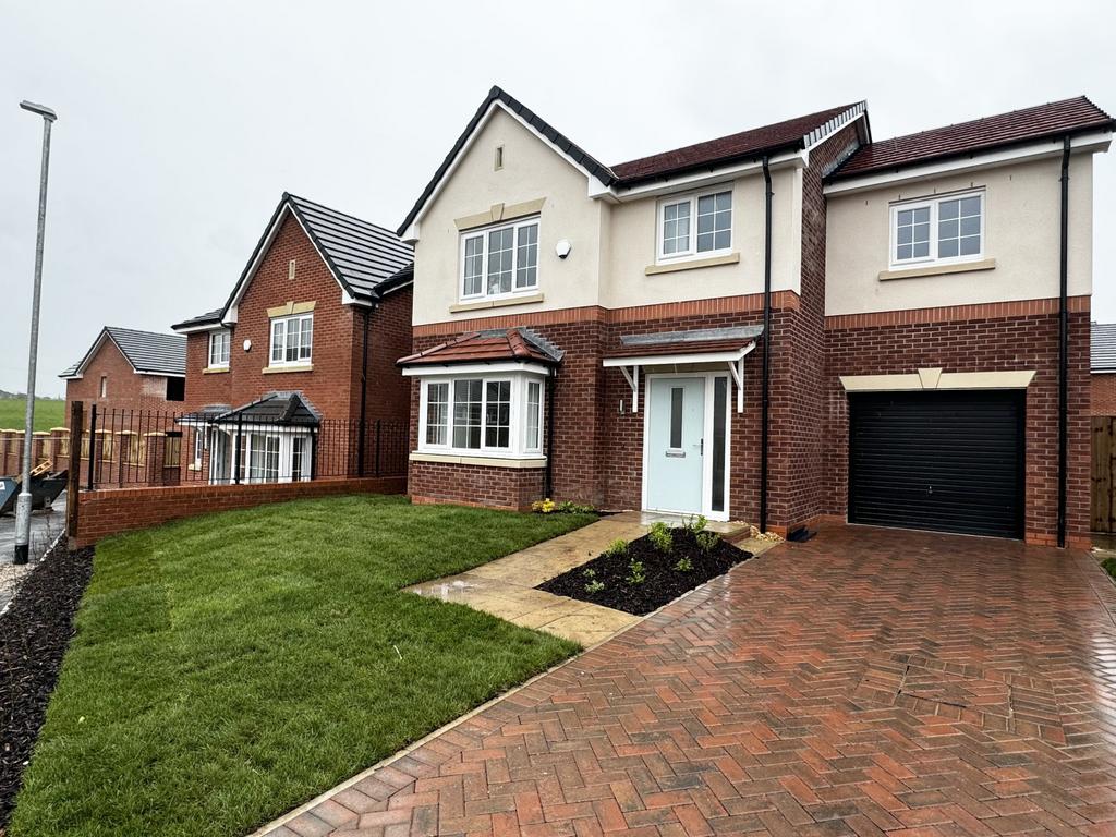 Church Croft, Preston, Lancashire, PR4 4 bed detached house to rent - £ ...